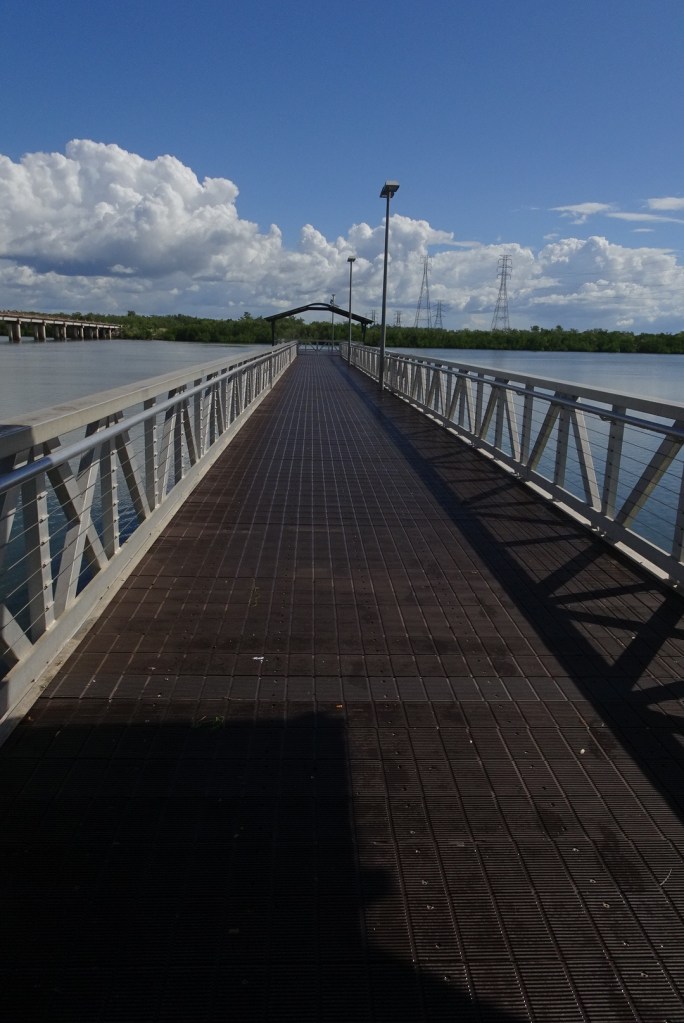 Elizabeth River | DRIVING AUSTRALIA